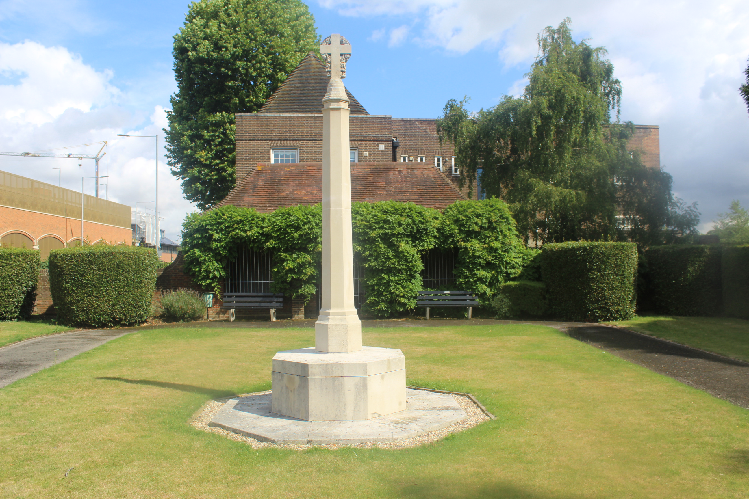 Hatfield War Memorial - War Memorials Online